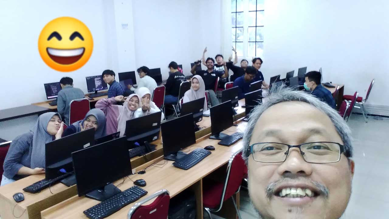 Rencana Kerja Mengurusi Laboratorium Komputer